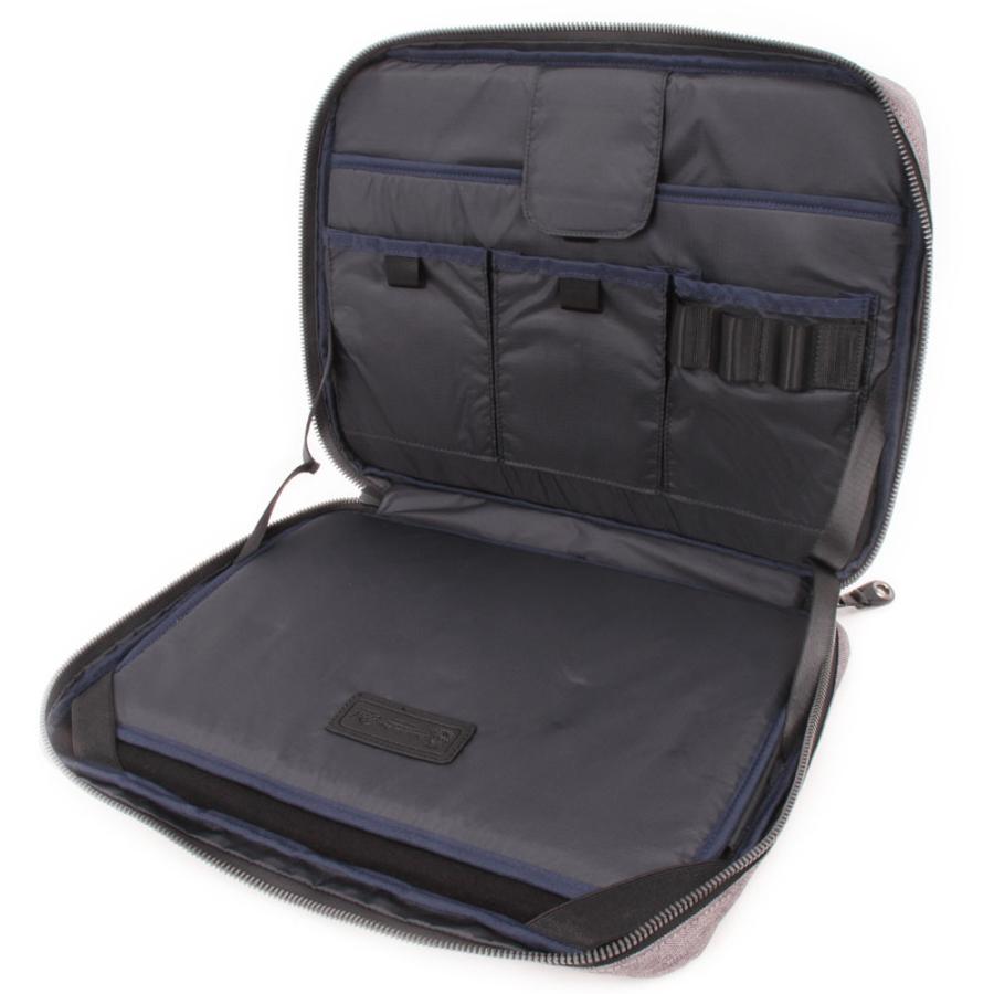 PID公式 ピー・アイ・ディー 15inch対応 軽量PCケース プレゼント