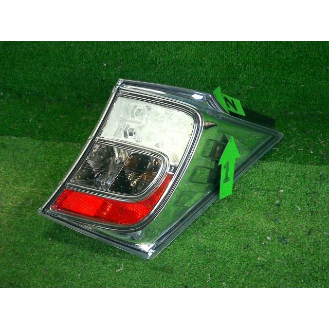 フリード DAA-GP3 右テールランプ ハイブリッド ジャストセレクション 6人 LEA-MF6 CVT PB81P イチコ D102 33501-SYY-J71 : l parts ...