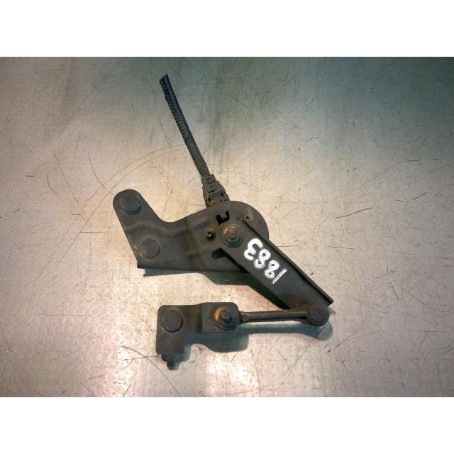 レヴォーグ DBA-VMG ハイトコントロールセンサー 2.0GT-Sアイサイト 4WD FA20E CVT E8H 84031FG000 : l parts - 通販 - Yahoo!ショッピング