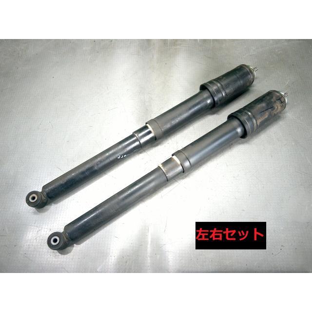 フィット DBA-GK4 左Rショックアブソーバー 13G Lパッケージ 4WD L13B CVT NH823M 52611-T5E-J03 : 100000229550800 : l ...