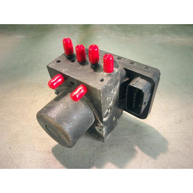 タイタン ABSアクチュエーター 4JJ1 A5K(729) 1K15-43-7A0 : l parts - 通販 - Yahoo!ショッピング