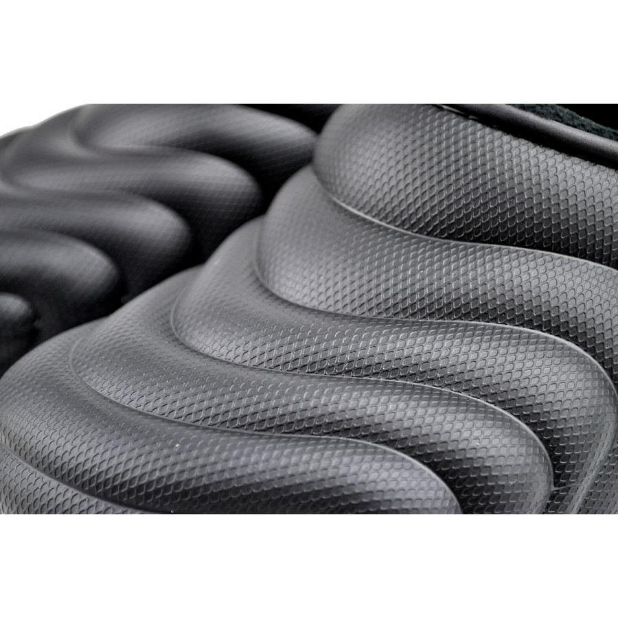 crocs クロックス クラシック ラインド オーバーパフ クロッグ CLASSIC LINED OVERPUFF CLOG BLACK ...
