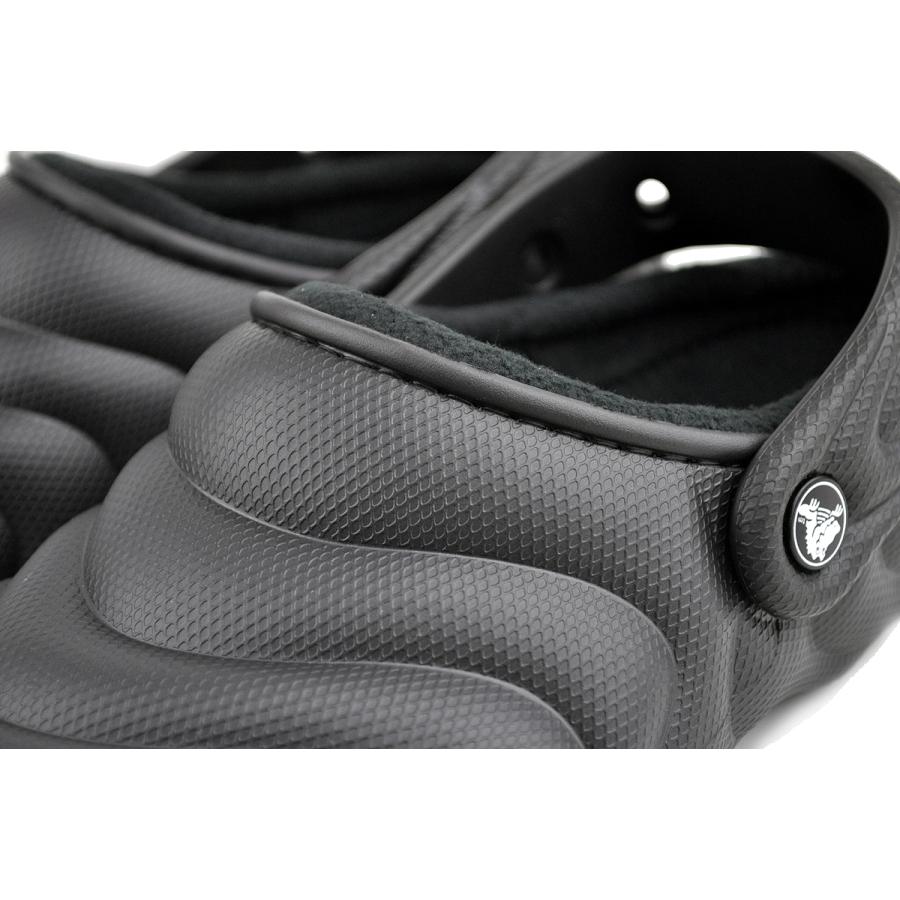 crocs クロックス クラシック ラインド オーバーパフ クロッグ CLASSIC LINED OVERPUFF CLOG BLACK ...
