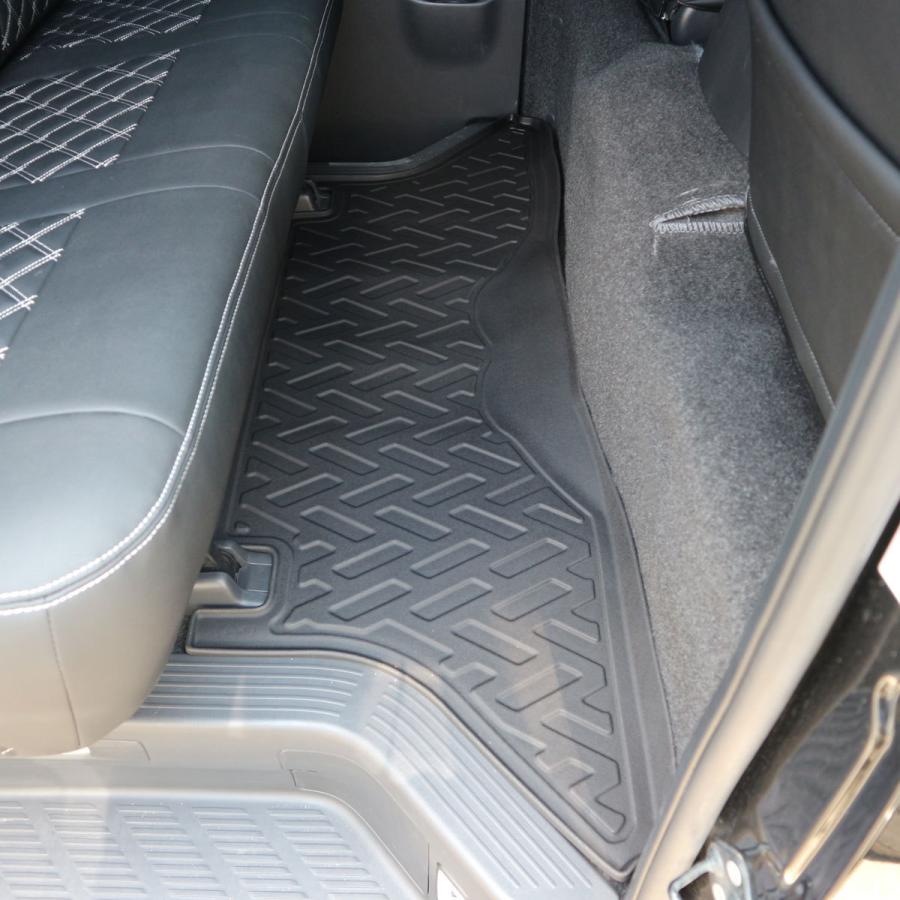 ハイエース 200系 1型 2型 3型 4型 5型 6型 S-GL DX 標準 ボディ フロント リア フロアマット ラバーマット 滑り防止 ...