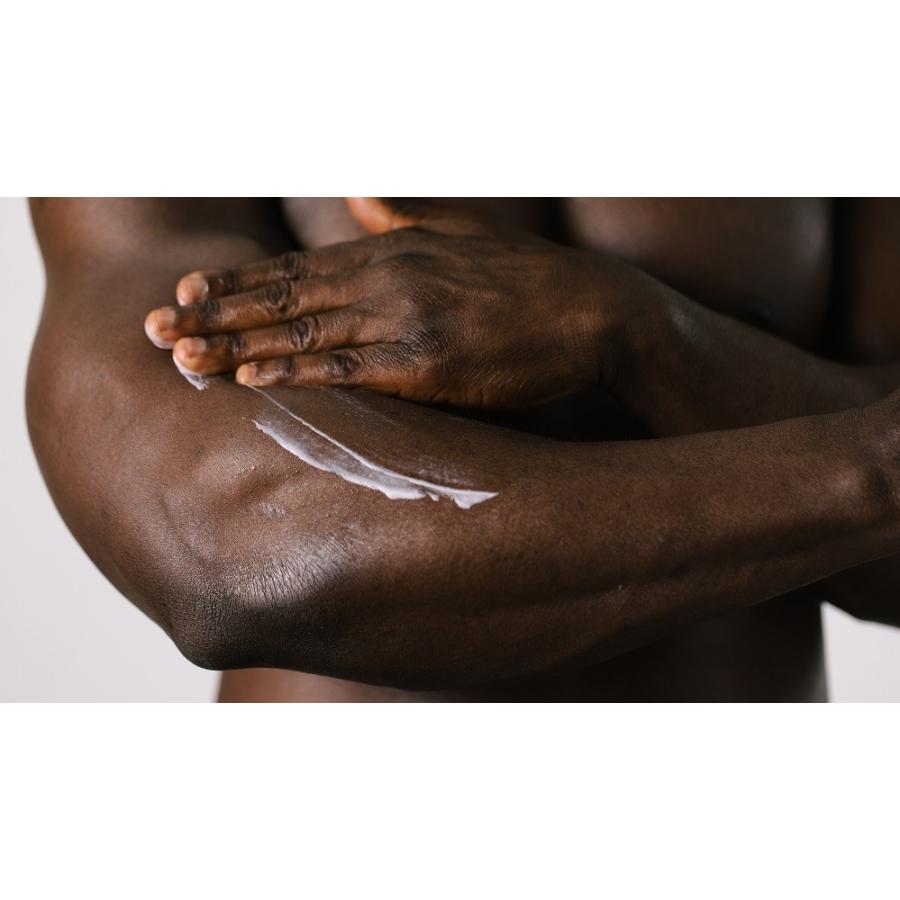 LUSH トワイライトムーン 95g ボディクリーム ボディローション ボディケア プレゼント向け 保湿 ラベンダー リラックス オーガニック コスメ ラッシュ 公式 : LUSH公式 ヤフー ...