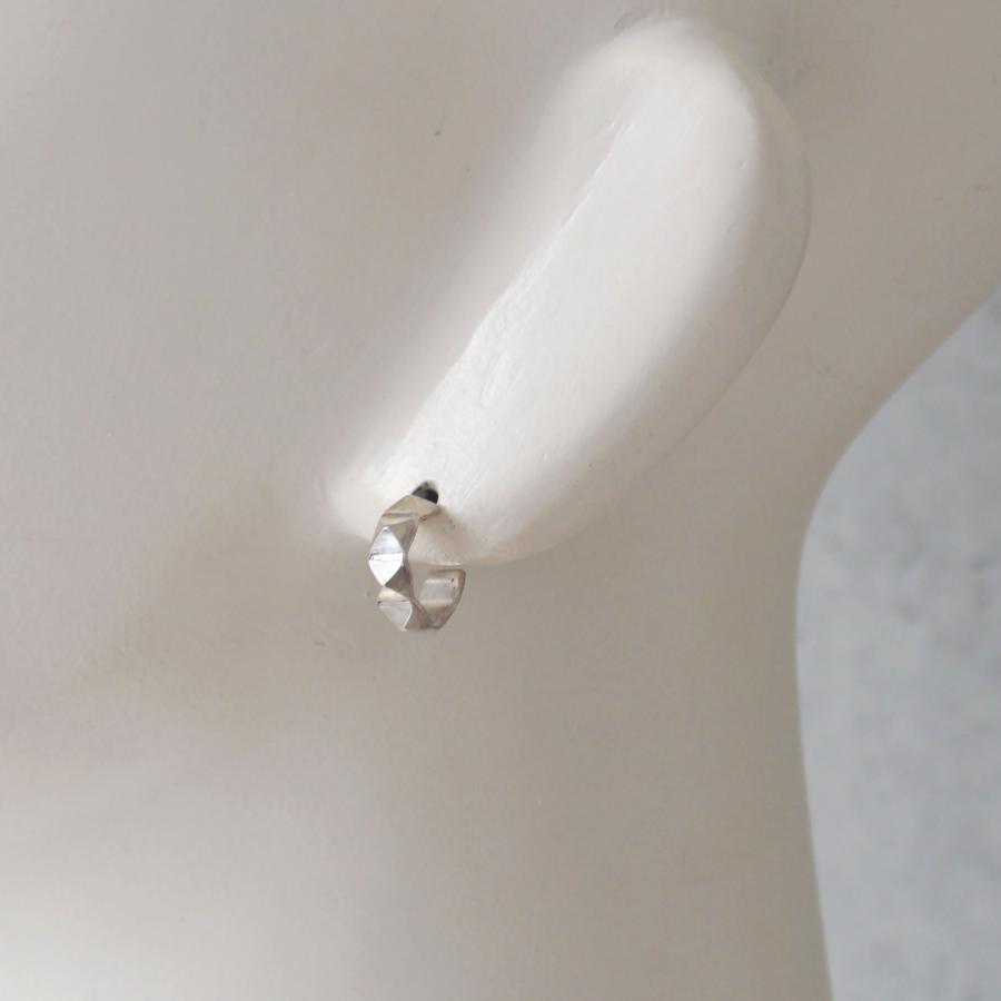 ORNER（オルネー） ORNER PARIS シルバー ゴシック スタッズピアス : ラブリ - 通販 - Yahoo!ショッピング