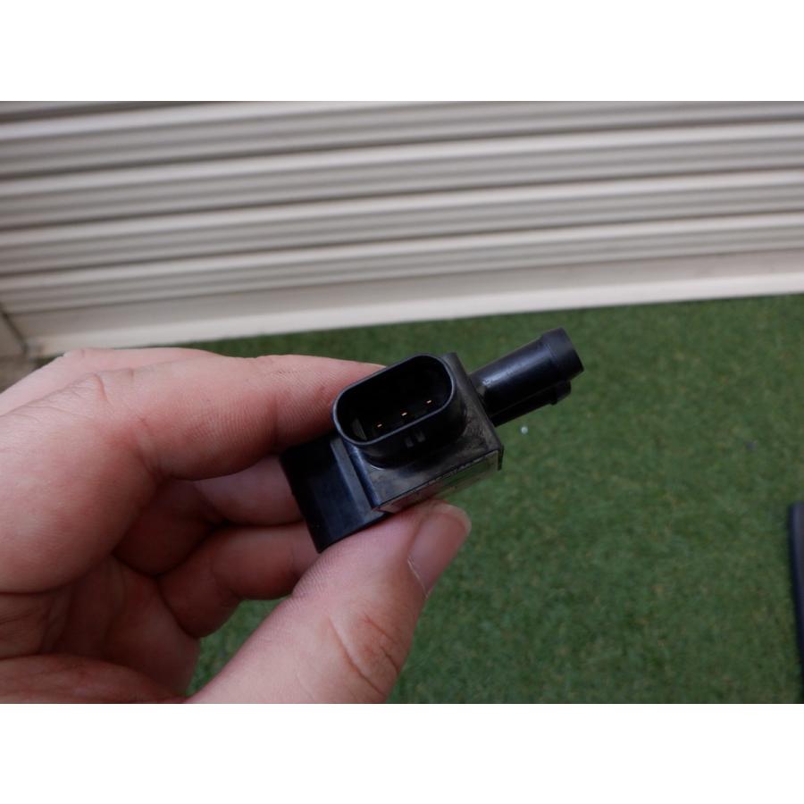 ベンツ純正 W205 Cクラス DPF 排気圧センサー A0009056503 21-11-253 : エムネットヤフーショッピング店 ...
