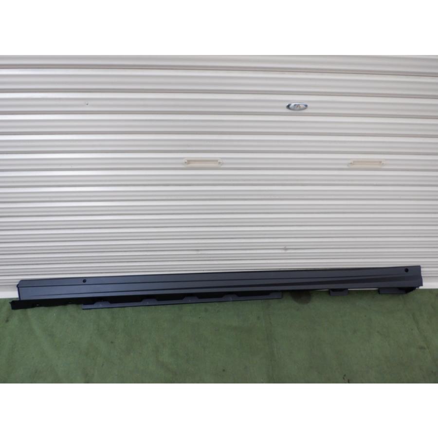 新車外し品 トヨタ純正 MXAA52 MXAA54 AXAH52 AXAH54 RAV4 ラブ4 サイドステップ サイドスカート 左側 助手席 ...