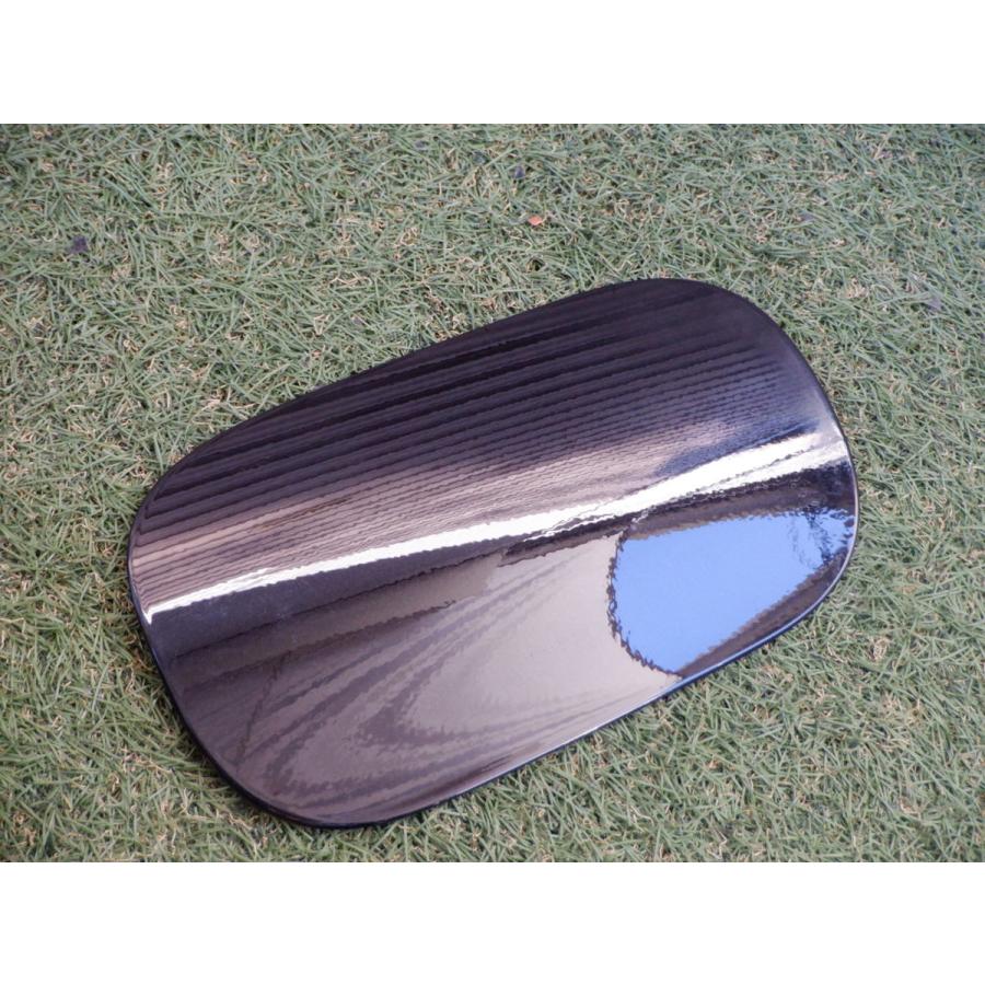 ベンツ純正 W167 X167 GLSクラス？？ 分かる方どうぞ 給油口 カバー パネル A1677570000 22-1-379 ...