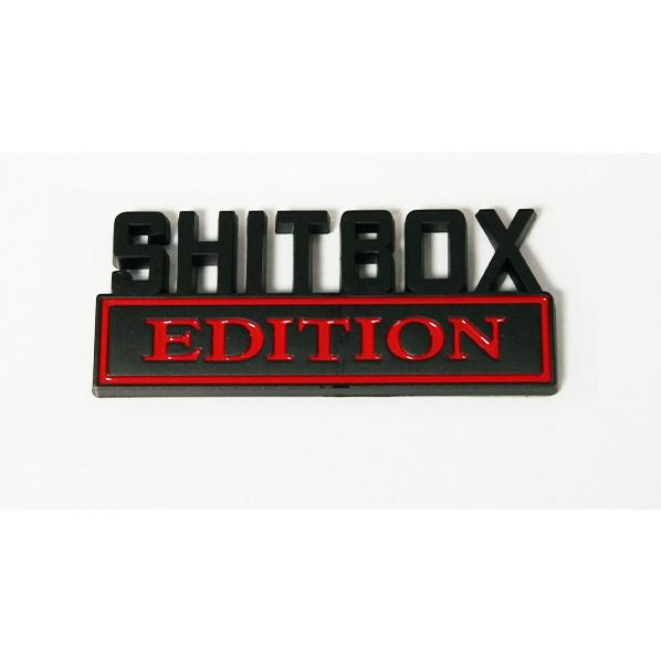 エンブレム SHITBOX ステッカー jdm usdm 1枚 MEME ミーム パロディ ジョーク スタンス ヘラフラ トラック イタズラ ドリフト カスタム ブラック : M2K AUTO ...