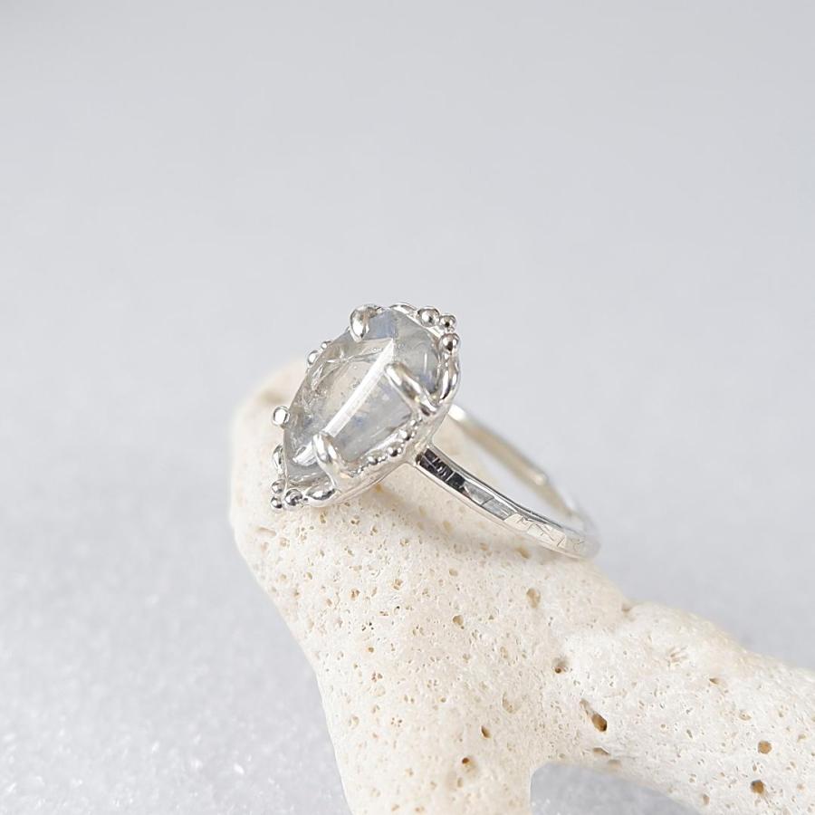 〜ちょっと訳アリ〜 デュモルチェライトインクォーツの粒飾りリング 14号 天然石アクセサリー 一点物 : r-1805 : 天然石のアクセサリー macari - 通販 - Yahoo!ショッピング