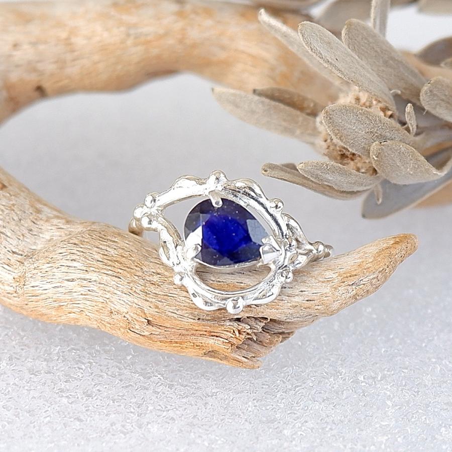 〜知的なブルー〜 サファイアのデザインリング 9号 天然石アクセサリー 一点物 macari macari : 天然石のアクセサリー macari - 通販 - Yahoo!ショッピング