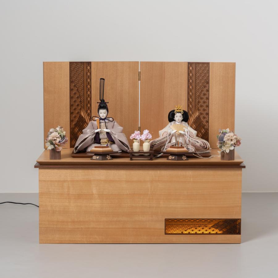 雛人形 お雛様 おしゃれ 木製 人気 煌彩収納飾り ナチュラル ライトグレー刺繍 平安道翠 名入れ 木札付き 日本製 : 雛人形メーカーMAHOROBA(マホロバ) - 通販 - Yahoo ...