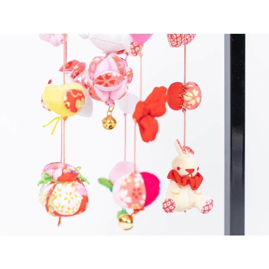 雛人形 お雛様 コンパクト おしゃれ かわいい つるし雛飾り つるし雛 いちごうさぎ H47.5 : 雛人形メーカーMAHOROBA(マホロバ) - 通販 - Yahoo!ショッピング