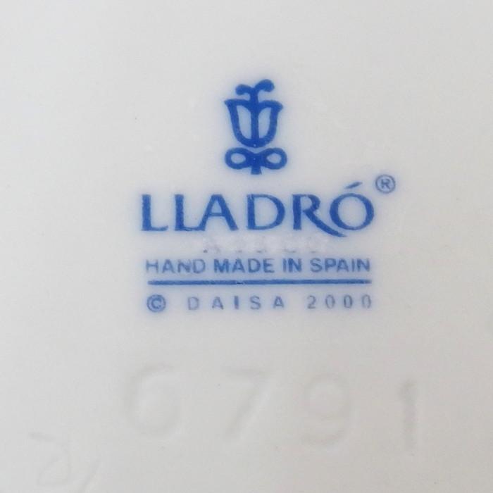 Lladro/リヤドロ おやすみ、うさちゃん 6791 フィギュリン Lladro/リヤドロ おやすみ、うさちゃん 6791 フィギュリン