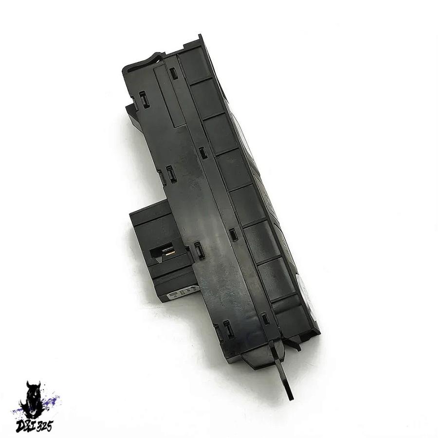 VW パサートB7 パサートCC 2012-2015用 エレクトラハンドブレーキスイッチ パーキングブレーキボタン 3ad927137 ...