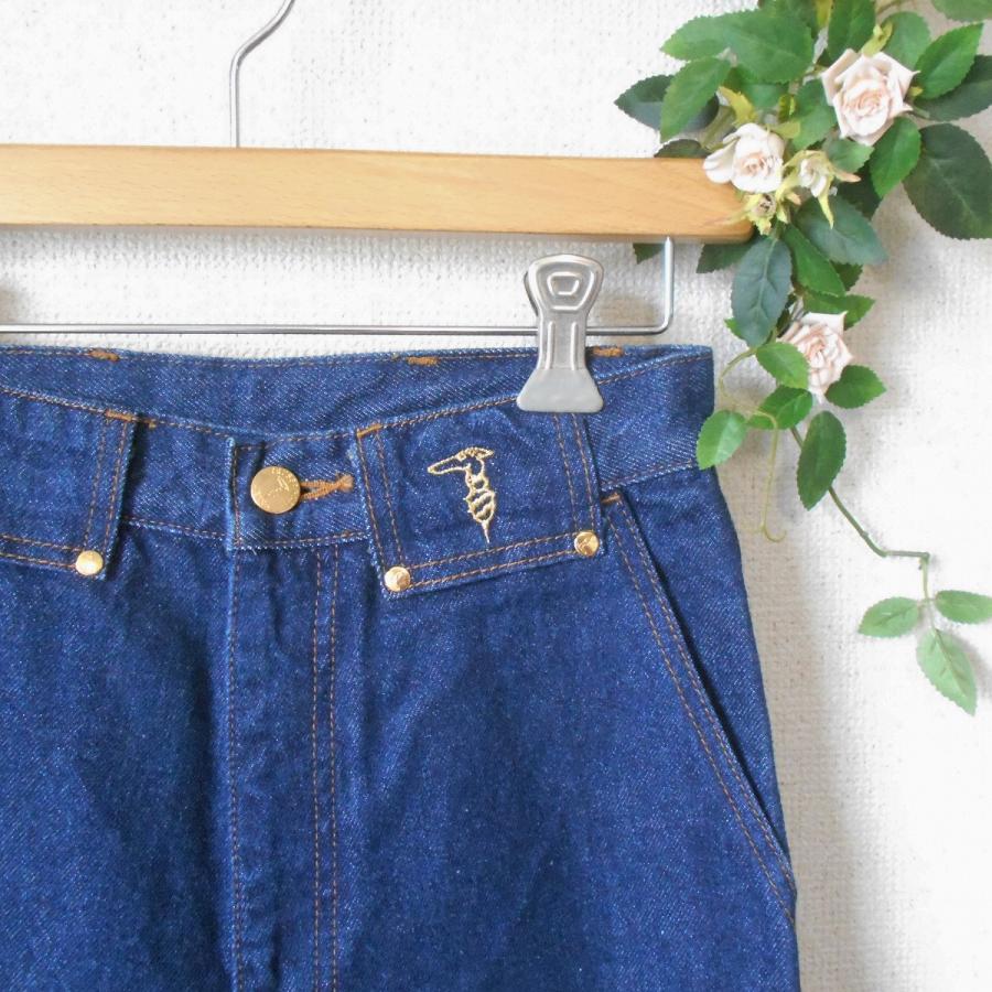 TRUSSARDI 美品トラサルディ ジーンズ JEANS 刺繍 入り レディース 用 デニム 42 : リサイクルマーケットママポケット - 通販 - Yahoo!ショッピング