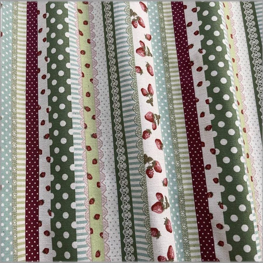 marble 50cm シーチング 生地 布 イチゴ 苺 ストライプ little very berry おしゃれ プリント green 2C ...