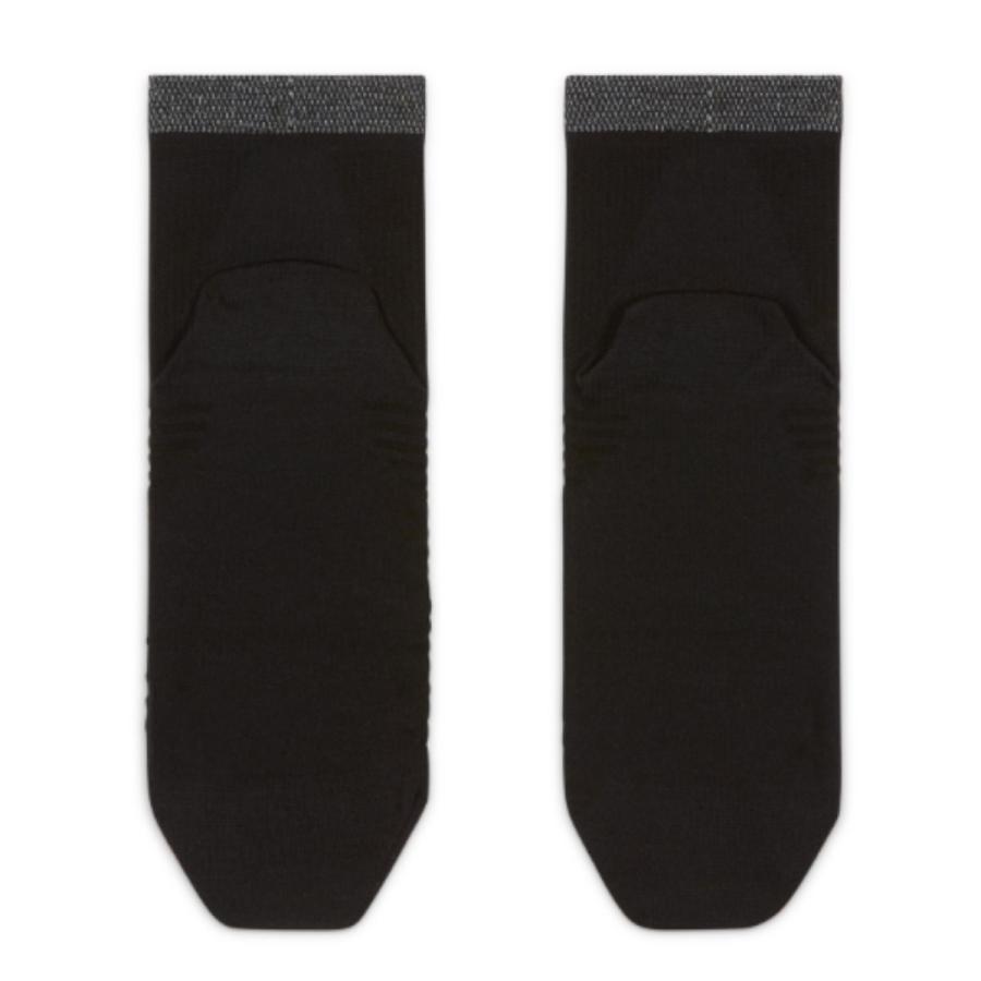 NIKE ナイキ スパーク ライトウェイト アンクル ソックス メンズ レディース ブラック スポーツ 靴下 DA3588 010 ...