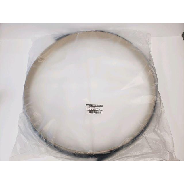 日産 NISSAN (日産) 純正部品 モールデイング ウインドシールド アツパー センター スカイライン 品番72752-22U00 ...