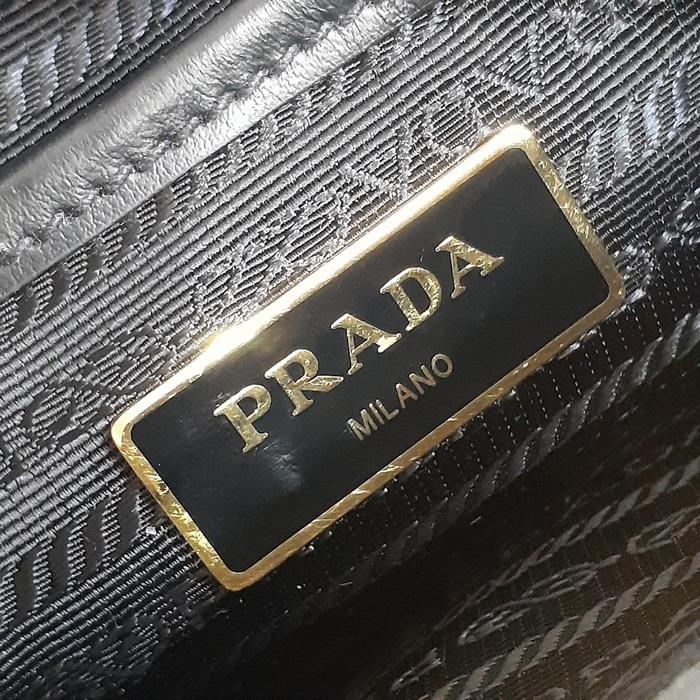PRADA 【美品】プラダ トートバッグ 2Wayショルダーバッグ ハンドバッグ 1BA173/QX0/F0002 ナイロン/ブラック/ゴールド金具 レディース 中古 : 丸信質店 ヤフー ...