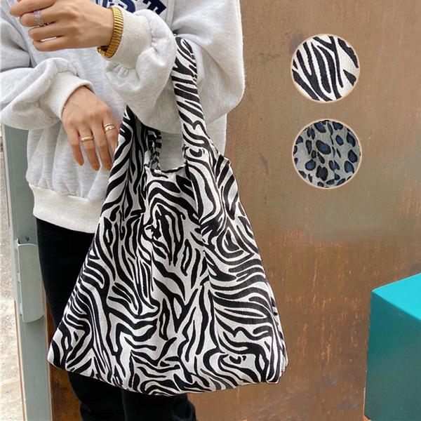 トートバッグ 大容量 アニマル柄 A4 :SK18080247-2767:まるっとマーケット - 通販 - Yahoo!ショッピング