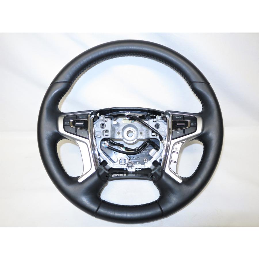 希少!ヒーター 付! アウトランダー GG2W PHEV 純正 革 ステアリング ハンドル GG3W GF7W GF8W GK1W GL3W CV1W 後期 管理番号（W-3746） : 松下 ...