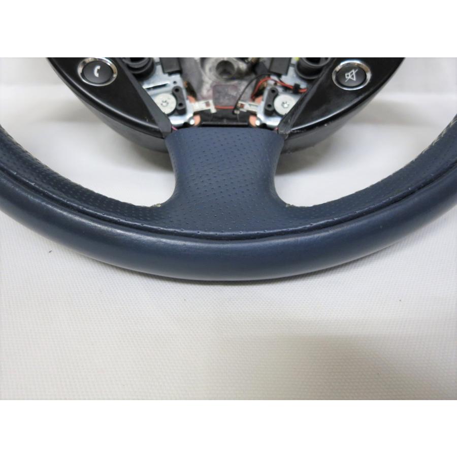 マセラティ クワトロポルテ 純正 革 本革 ステアリング ハンドル スイッチ マセラッティ 87132302032 87132302033 管理番号（W-3827） : a2023-1-2 ...