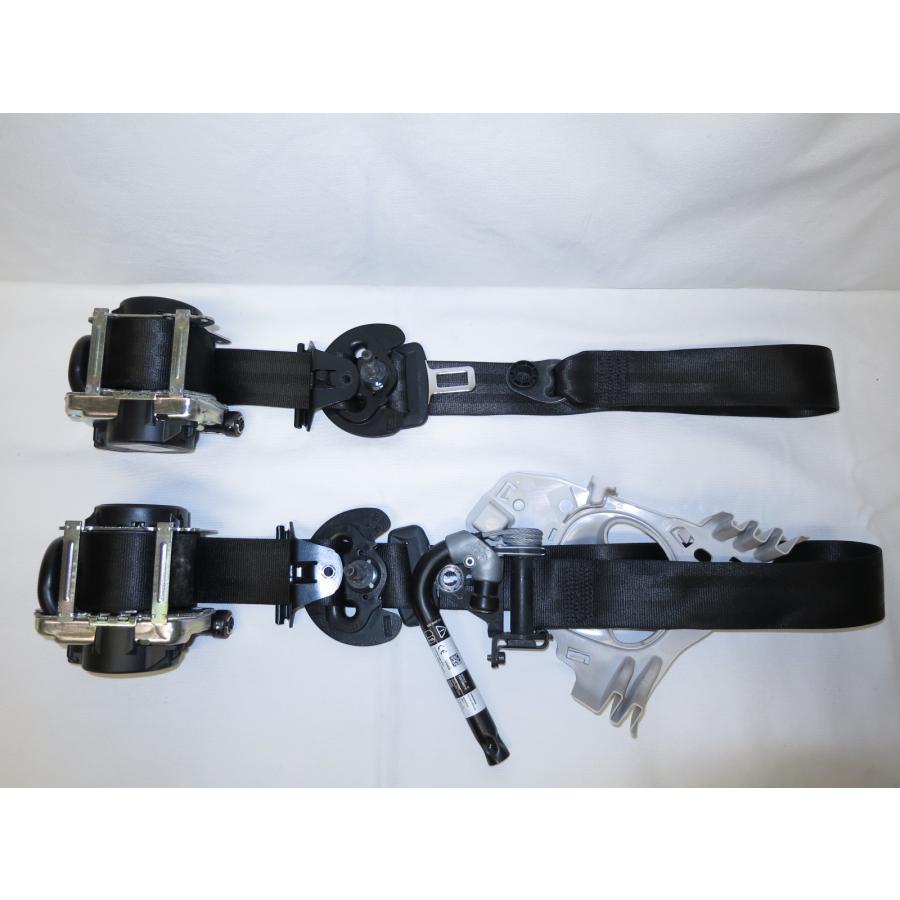 ジャガー XE JA2NA 運転席シートベルト 助手席シートベルト 純正 前席 左右 フロント 黒 635393200B 635393300B 管理番号（W-4126） : 松下自動車 ヤフー ...