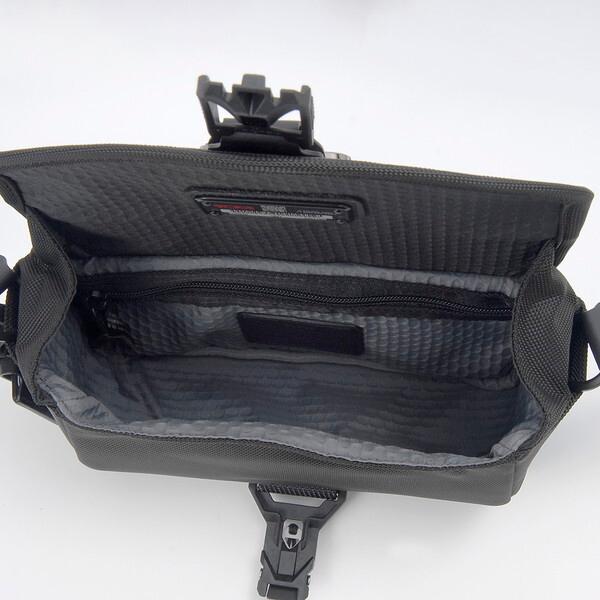 TUMI（トゥミ） 【並行輸入品】 ショルダーバッグ ブラック メンズ