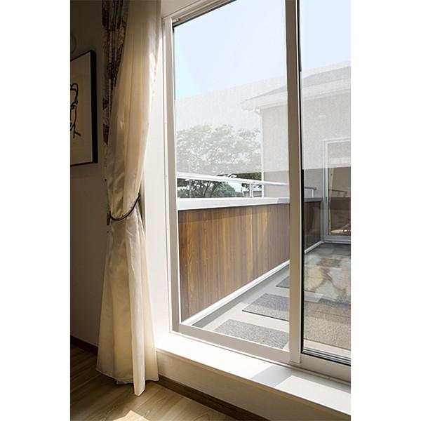 明和グラビア GPM-4631 窓飾りシート 省エネメッシュタイプ (46cm×90cm巻) : MAXZEN Direct Yahoo!店 - 通販 - Yahoo!ショッピング