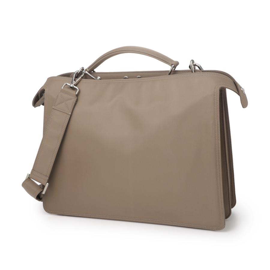 FENDI（フェンディ） ハンドバッグ 2WAY PEEKABOO ISEEU MEDIUM