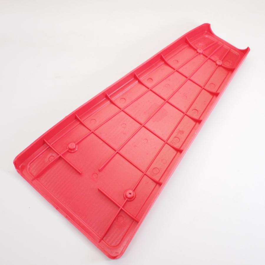 Central floor mat for Vespa PX (1984-) EFL - red ベスパ P/PX系プラ製 レッドセンター ...