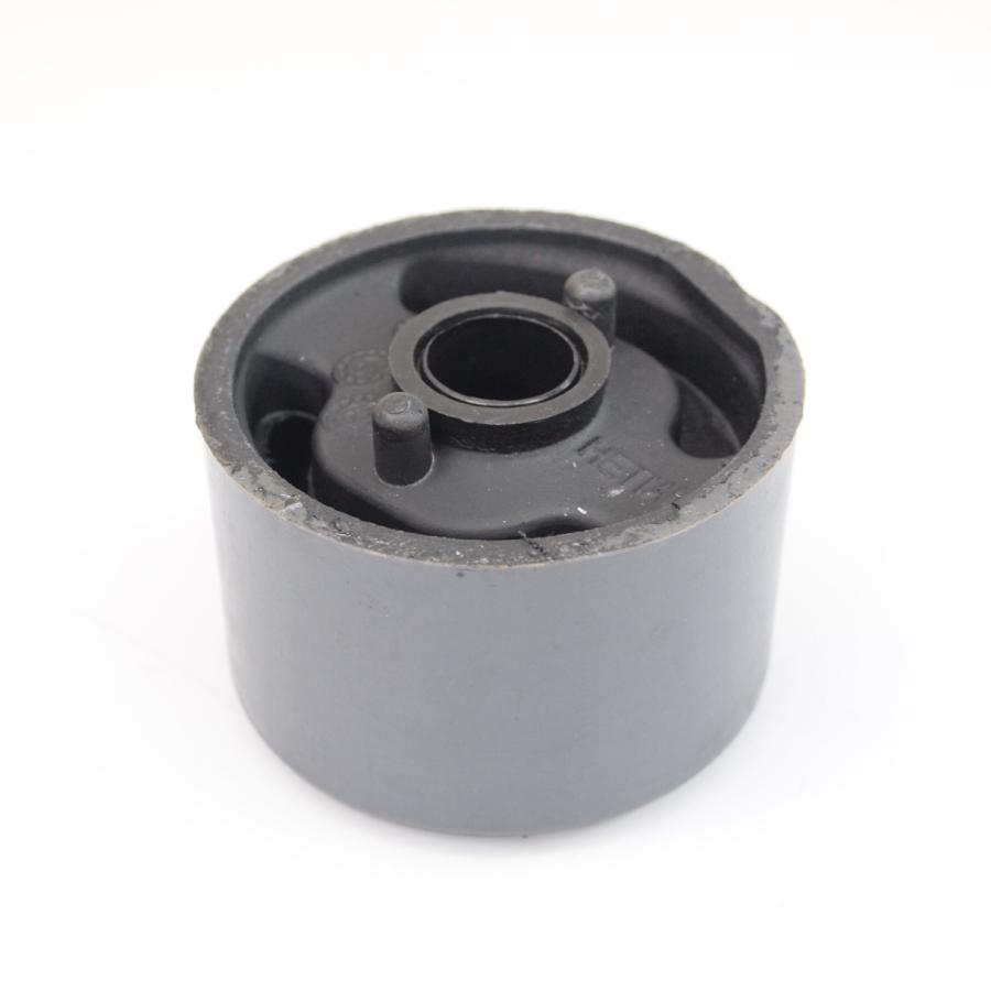 Engine Mounting Bush swing-arm pivot 62mm left RMS for Vespa GTS GTV ...