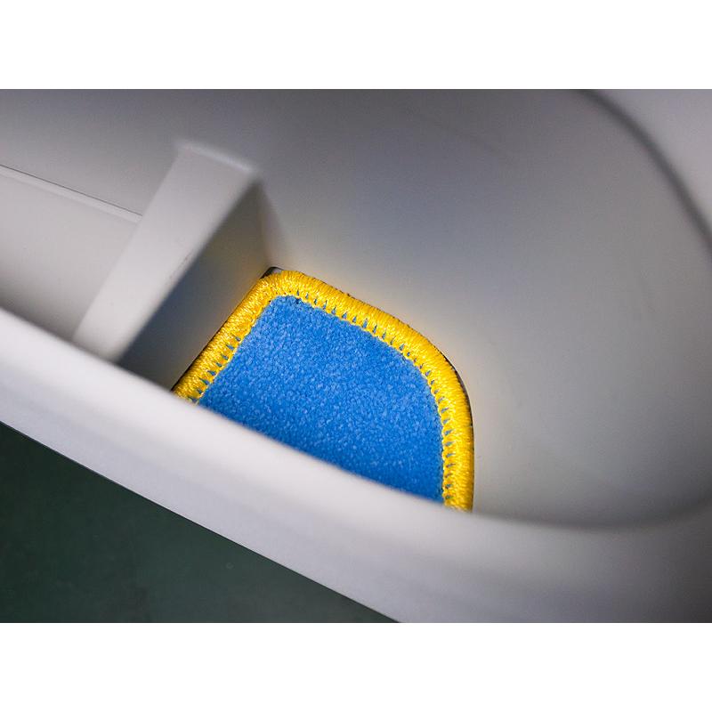 ドアポケットマット ロア フロントドア左右2枚セット マット スウェーデンカラー Firestorm Runway ボルボ VOLVO ...