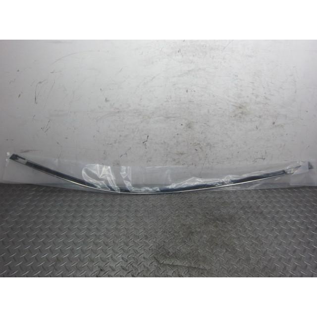 【即決】日産 ニッサン エクストレイル T32 右ドアウィンドウモール メッキ 80282-4CA0A フロント上部 2F : MCパーツ ...