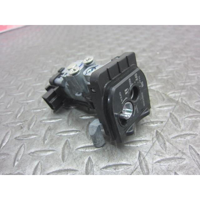 ジョグ FI 2BH-AY01 純正キーセット タンクキャップ AY01-1050**AF79 タクト : MCパーツ - 通販 - Yahoo!ショッピング