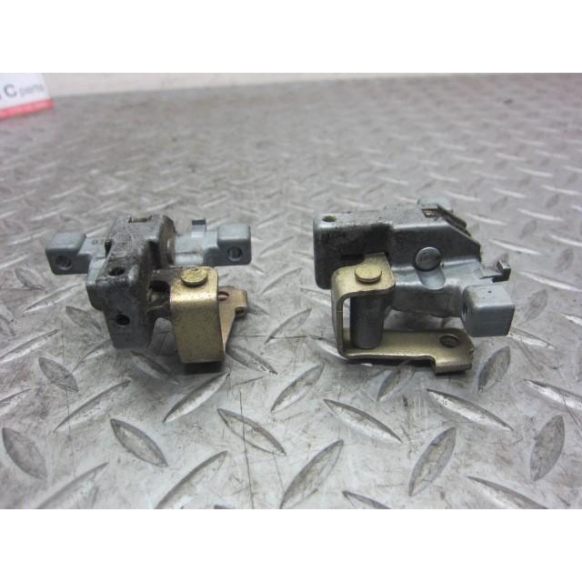 ヤマハ マジェスティ250C SG03J シートロック SG03J-0677** : MCパーツ - 通販 - Yahoo!ショッピング