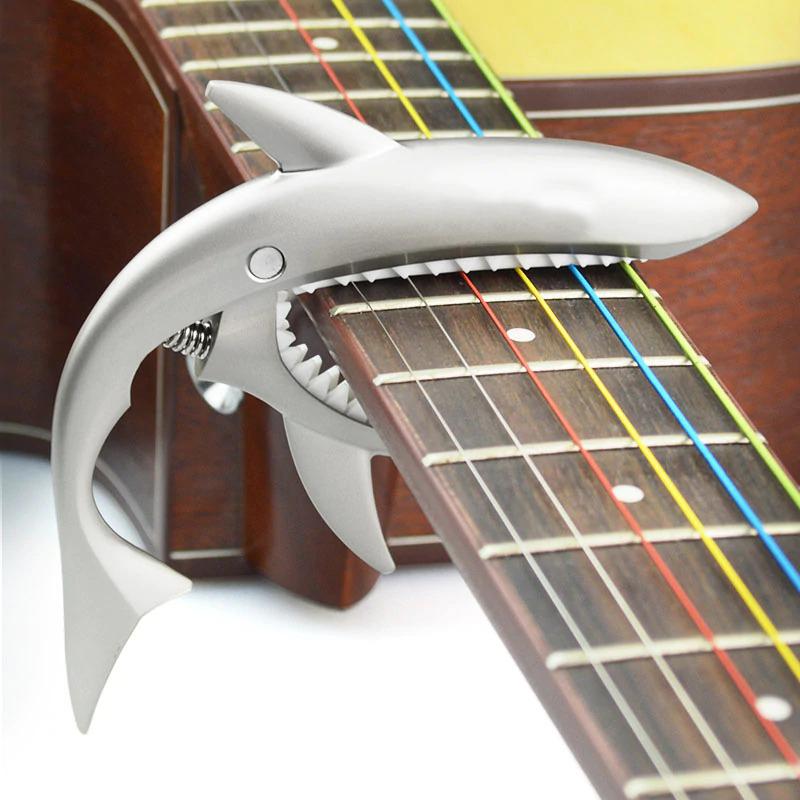 【SHARK CAPO GC-30】 No.5 ローズ シャークカポ 高品質 新品 6弦 ギター エレキ アコギ カポタスト 5色から選択可能 ...