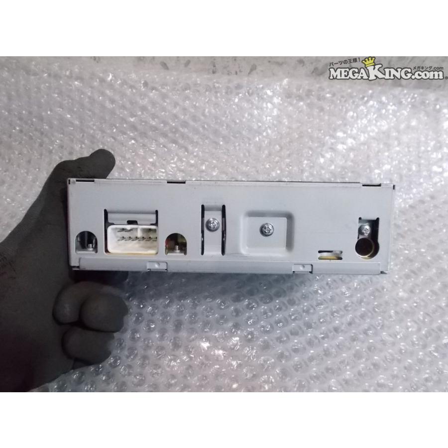 トヨタ 純正 CR-LS0851A ラジオデッキ ラジオ FM AM チューナー 1DIN 86120-52041 / 4P8-624 ...