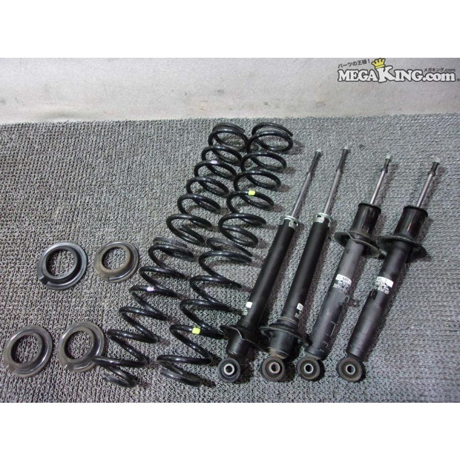 GRX130 マークX 純正 KYB カヤバ ショック&サスペンション アブソーバー 1台分 48510-22A71 48520-22681 48530-22651 / 4R12-332 ...