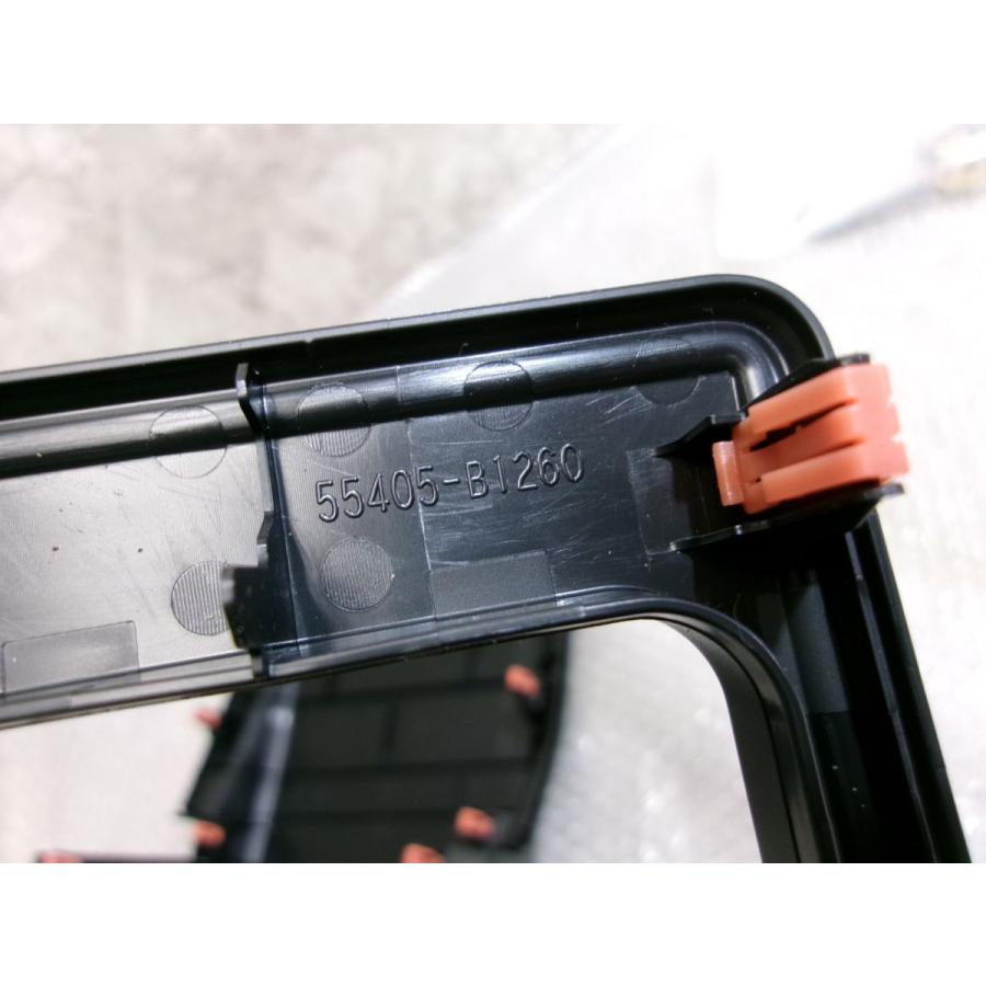 ★未使用!★A200A ライズ 純正 ノーマル フィッティングキット オーディオパネル カバー ナビパネル 08606-B1160 55421-B1070 / 4R7-775 :4R7-775 ...