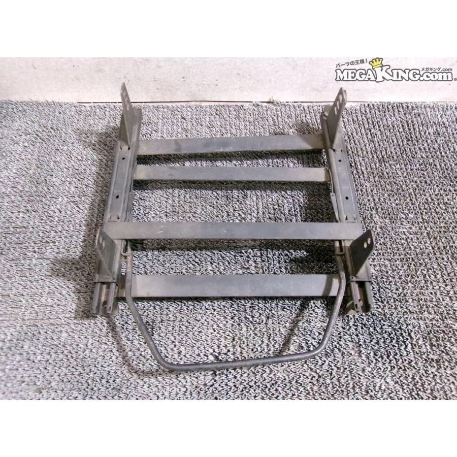 DC2 インテグラ BRIDE ブリッド フルバケット フルバケ シートレール サイド止め 右 運転席側 DB8 等 / 4S1-1423 : メガキング - 通販 - Yahoo!ショッピング