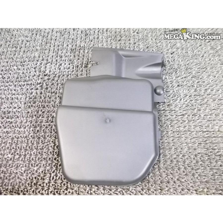 BMW E90 320i 3シリーズ 純正 ノーマル エアフィルター カバー 左 64316925017 15677210 / N8-458 ...