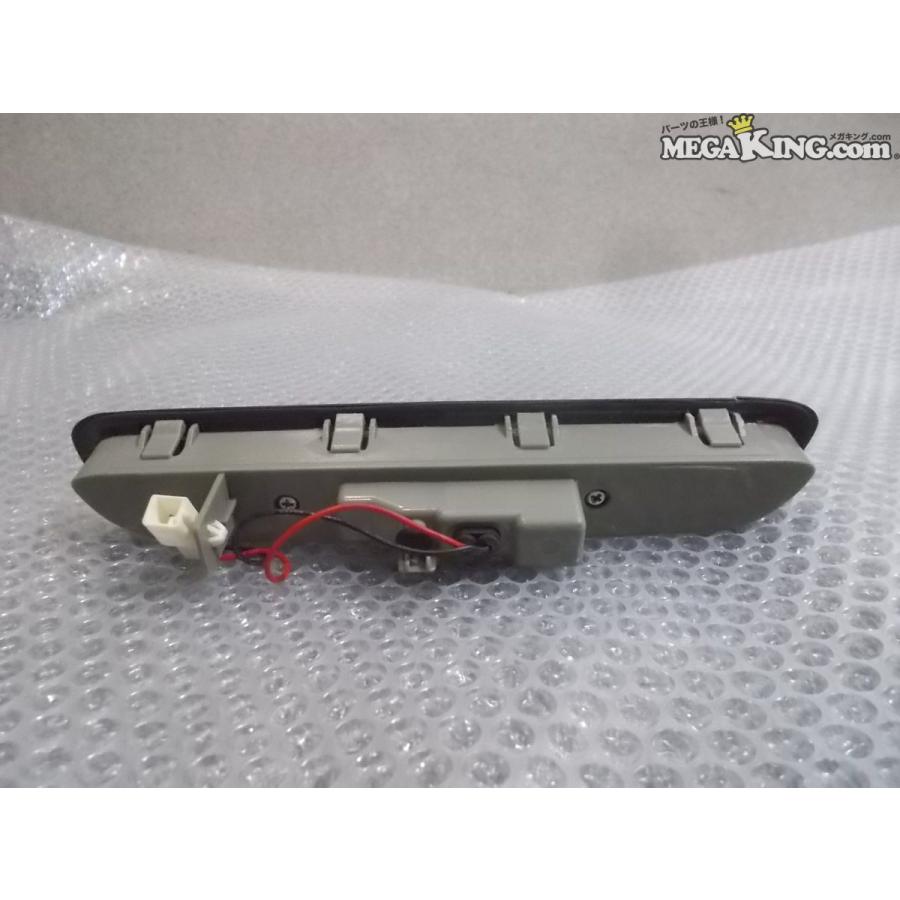 ハイエース 200系 社外 LED ハイマウントランプ ライト 20-4501 / R4-1018 : メガキング - 通販 - Yahoo ...