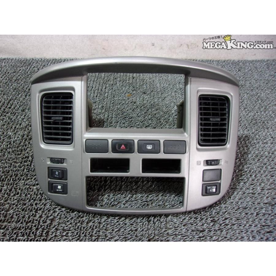 E25 キャラバン 純正 ノーマル オーディオパネル センターパネル エアコンルーバー PG05 68751 VX50A 68260 VZ00A / S4-1689 : メガキング - 通販 ...