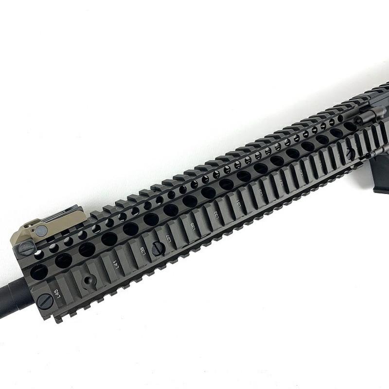 VFC VR16 RIS II Daniel Defence M4A1 RIS II 正規ライセンス 日本版 ガスブロ―バック FDE [VF2J-M4_RIS2_M-TN01 ...