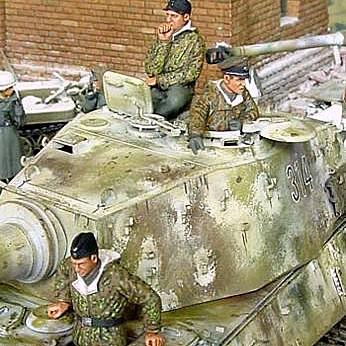ドイツ軍 戦車クルーセット 冬 German Winter Tank Crew 1/35[FS35109] :FS35109:ミニチュアパーク ...