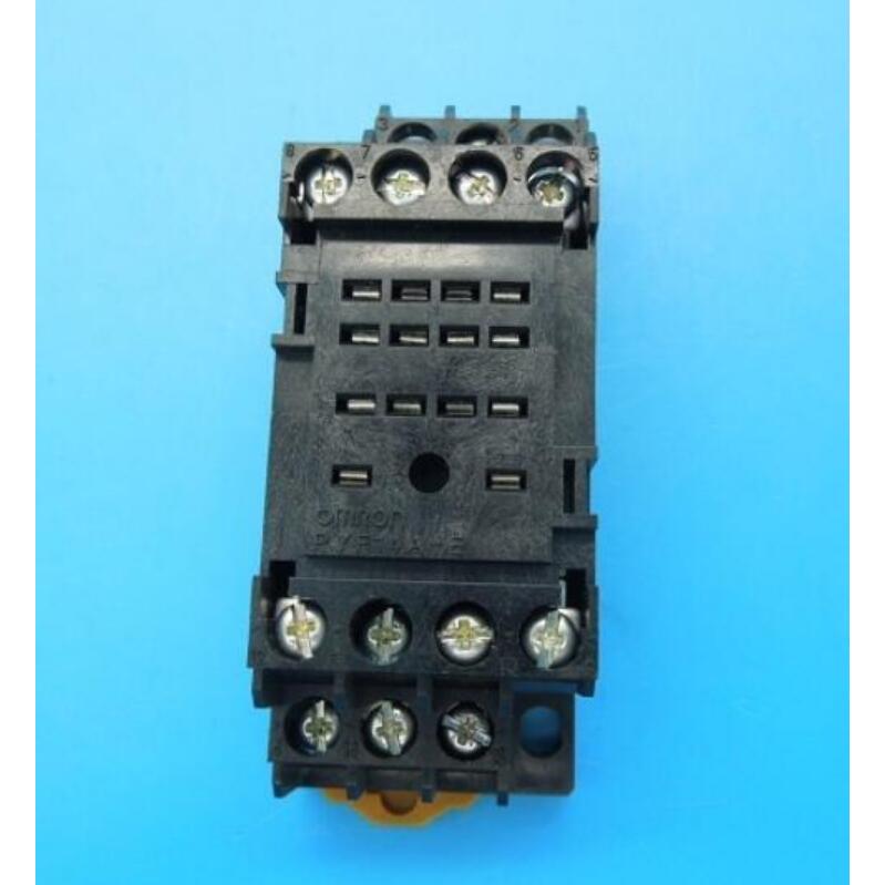 新品★OMRON オムロン 表面接続ソケット PYF14A-E 10個セット 保証付き : 未来ストア - 通販 - Yahoo!ショッピング