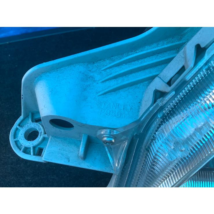 LA100F ステラ (2012) 左(L) ヘッドライト 点灯確認済 STANLEY P9501 MIT 24103113 : 24103113 : エムアイティー - 通販 - Yahoo ...